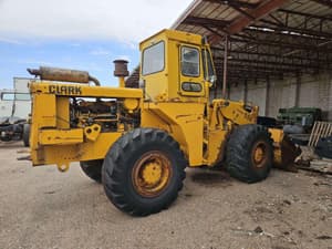 SOLD - Clark 55B Lot No. 9946 Construction with --- Hrs | Tractor Zoom