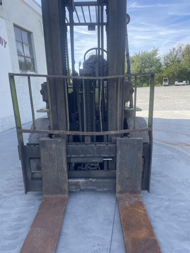 Clark C500YS80 Lot No. 302 Construction For Sale with 2,699 Hrs | Tractor Zoom