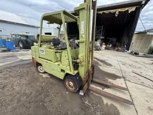 SOLD - Clark C500-100 Lot No. 3715 Construction with --- Hrs | Tractor Zoom