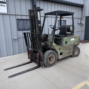 SOLD - Clark C500Y50 Lot No. 79 Construction with 6,178 Hrs | Tractor Zoom