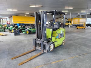 SOLD - Clark ECG30 Lot No. 2525 Construction with --- Hrs | Tractor Zoom