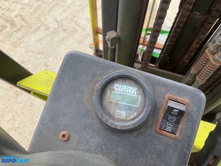 Clark ECS25 Construction Forklifts for Sale | Tractor Zoom