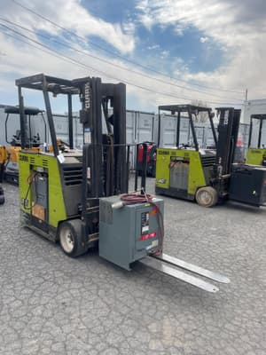 SOLD - Clark EXS20 Lot No. 310a Construction with 12,226 Hrs | Tractor Zoom