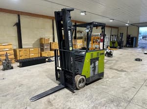 SOLD - Clark ESX20 Lot No. 704 Construction with --- Hrs | Tractor Zoom