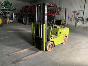 SOLD - Clark Forklift (CP0255) Construction with 3,241 Hrs | Tractor Zoom