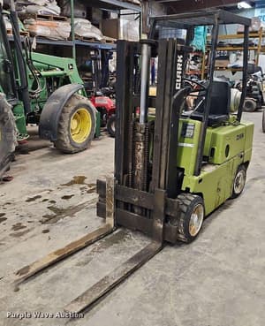 SOLD - Clark G500-50 Lot No. EI8817 Construction with --- Hrs | Tractor ...