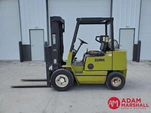 SOLD - Clark GCS25 Lot No. 61057 Construction with 2,333 Hrs | Tractor Zoom