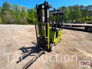 SOLD - Clark GCS12 Lot No. 720 Construction with 999 Hrs | Tractor Zoom