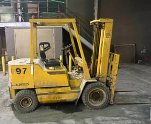 SOLD - Clark GPS30 Lot No. 4503 Construction with --- Hrs | Tractor Zoom