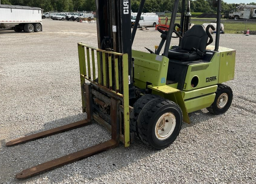 SOLD - Clark GPX30 Lot No. 1d8b05b8-1340-11ed-9544-0246304ce823 Other ...