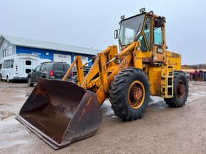 SOLD - Clark 35C Lot No. 425A Construction with --- Hrs | Tractor Zoom