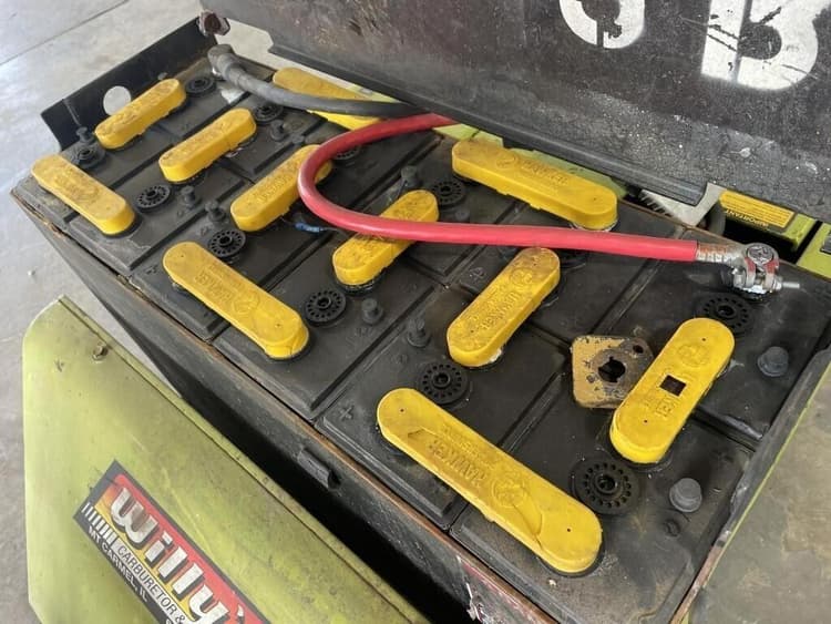 Clark ST30B Construction Forklifts for Sale | Tractor Zoom