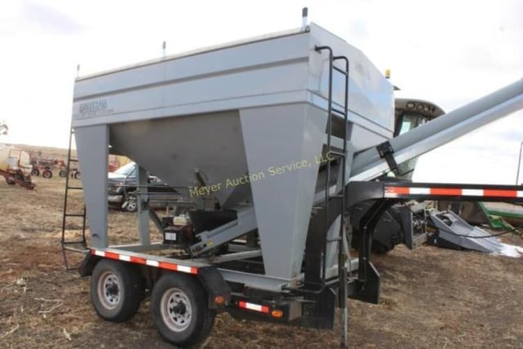 Convey-All Industries BTS290 Planting Seed Tenders for Sale | Tractor Zoom