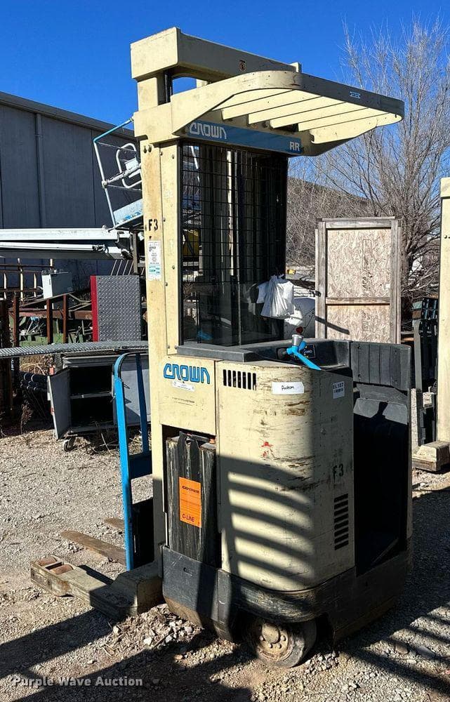 Crown 35RRTT Other Equipment Lifts for Sale | Tractor Zoom