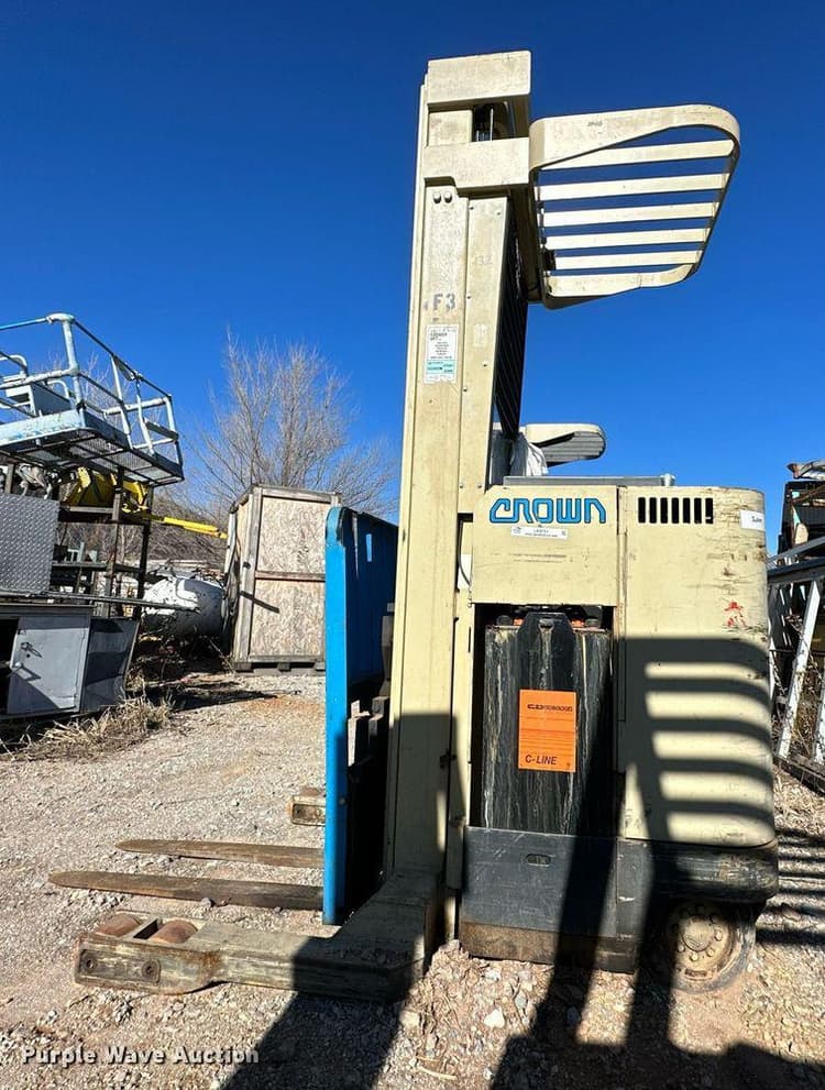 Crown 35RRTT Other Equipment Lifts for Sale | Tractor Zoom