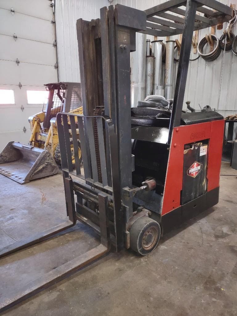 Crown RC 3020-30 Construction Forklifts for Sale | Tractor Zoom