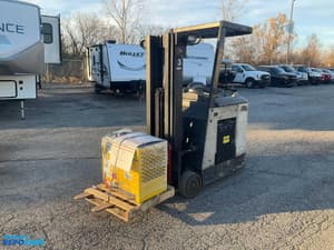 SOLD - Crown RC 3000 Lot No. 91920 Construction with --- Hrs | Tractor Zoom