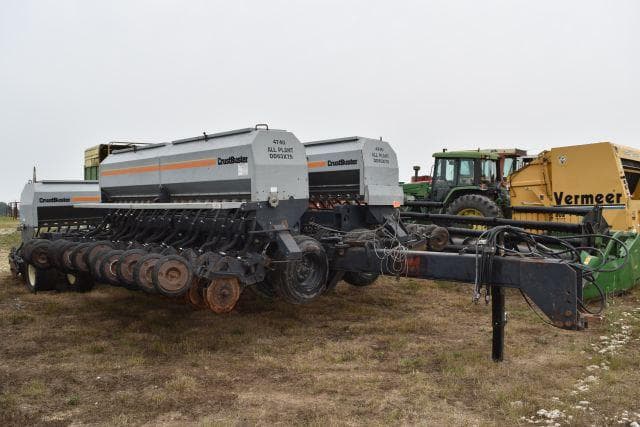 CrustBuster 4740 Planting Grain Drills for Sale | Tractor Zoom