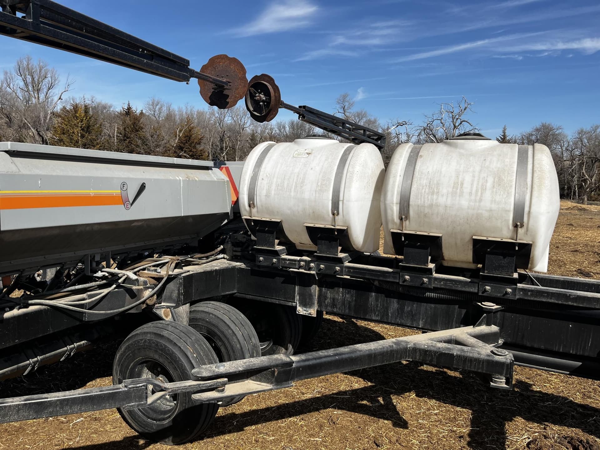 CrustBuster 4025 Planting Grain Drills for Sale | Tractor Zoom