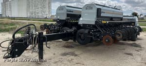SOLD - CrustBuster 4740 grain drill Planting with 40 ft | Tractor Zoom