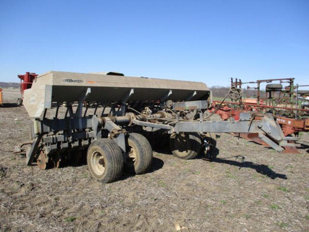 CrustBuster 3400 Planting Grain Drills for Sale | Tractor Zoom