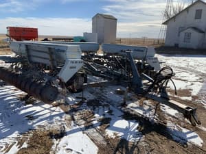 SOLD - CrustBuster 3200 Lot No. 37203 Planting with 10 In | Tractor Zoom
