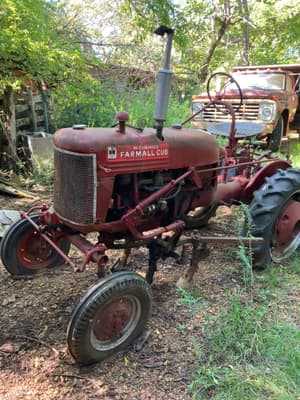 SOLD - Farmall Cub Lot No. 86 Tractors with 12 HP | Tractor Zoom