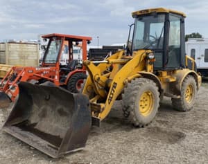 SOLD - JCB 407B Lot No. 16705 Construction with 5,671 Hrs | Tractor Zoom