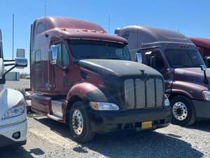 SOLD - 2010 Peterbilt 387 Lot No. 4371 Other Equipment with --- mi ...
