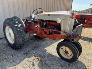 Ford 950 Lot No. 24 Tractors For Sale with 44 HP | Tractor Zoom
