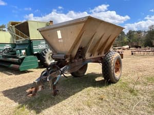 SOLD - 2013 Newton Crouch 49 Variable Rate Fertilizer Spreader w ...