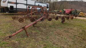 SOLD - L11- VICON H1050 HAY RAKE- - NINE HEAD RAKE BUT IS MISSING ONE ...
