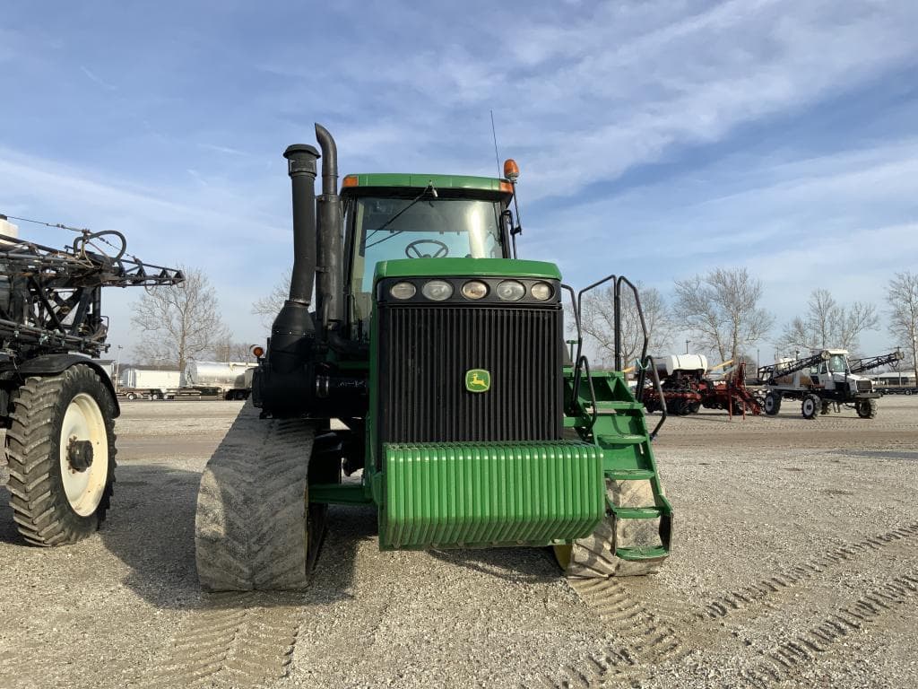 Tractor Zoom - 2002 John Deere 9520T