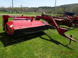 SOLD - New Idea 5209 Discbine, Newer Red Model w/ Late Model Decal ...
