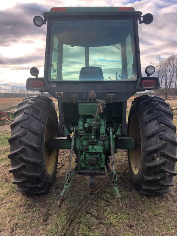 John Deere 4240 Tractors 100 to 174 HP for Sale | Tractor Zoom