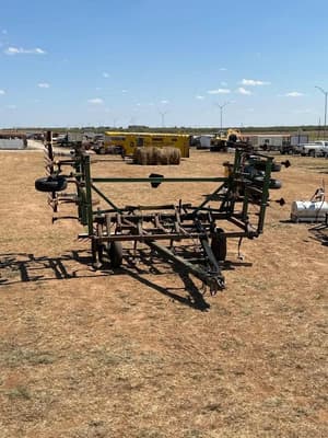 SOLD - John Deere 1610 Tillage with --- In | Tractor Zoom