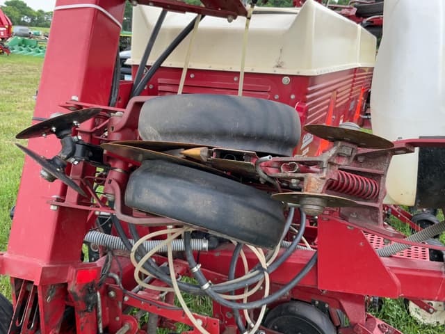 Case IH 955 Cyclo Air Planting Planters for Sale | Tractor Zoom