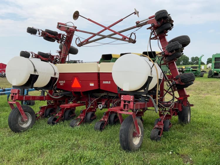 Case IH 955 Cyclo Air Planting Planters for Sale | Tractor Zoom