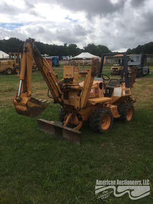 SOLD - Case 460 Lot No. 6861 Construction with 700 Hrs | Tractor Zoom
