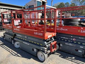 SOLD - 2019 Sky Jack SJ3220 Lot No. 5771 Construction with --- Hrs ...
