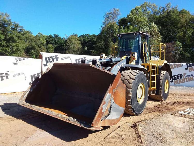 SOLD - 2007 John Deere 844 Construction Wheel Loaders | Tractor Zoom