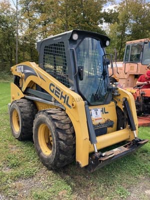 SOLD - 2015 Gehl V270 Lot No. 8 Construction with 6,344 Hrs | Tractor Zoom