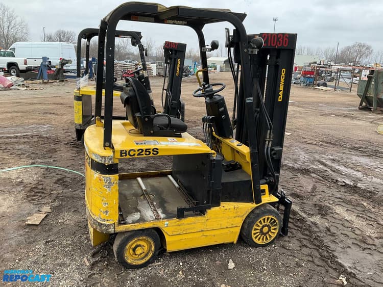 Daewoo BC25S Construction Forklifts for Sale | Tractor Zoom