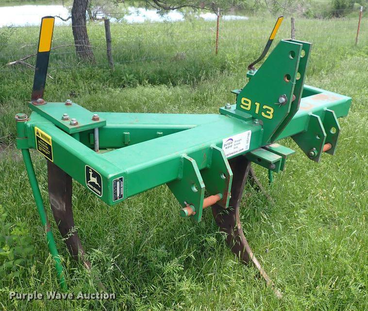 John Deere 913 Tillage Rippers for Sale | Tractor Zoom
