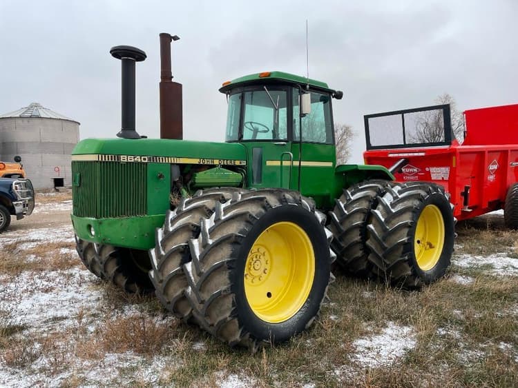 1982 John Deere 8640 Tractors 175 to 299 HP for Sale | Tractor Zoom