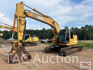 SOLD - John Deere 225C Construction with 10,217 Hrs | Tractor Zoom