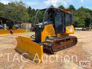 SOLD - John Deere 650P Lot No. 707 Construction with 1,559 Hrs ...