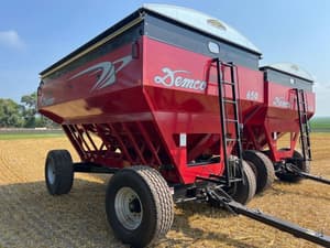 SOLD - Demco 650 Lot No. 35 Harvesting with 650 Bu | Tractor Zoom