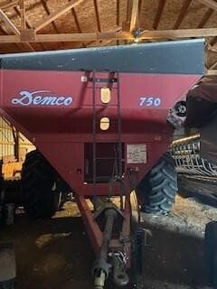 SOLD - Demco 750 Stock No. 110636 Harvesting | Tractor Zoom