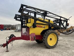 SOLD - Demco 850 Chemical Applicators with 850 Gal | Tractor Zoom